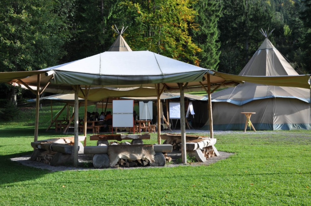 Tipi Zelt Im Wald tipi-zelt-im-wald